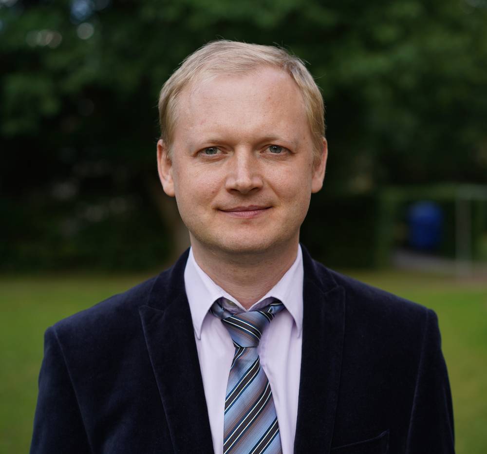 People - New Materials & Processes